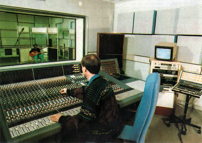 Music Studios, University of Surrey, Guildford – Our Soundscene